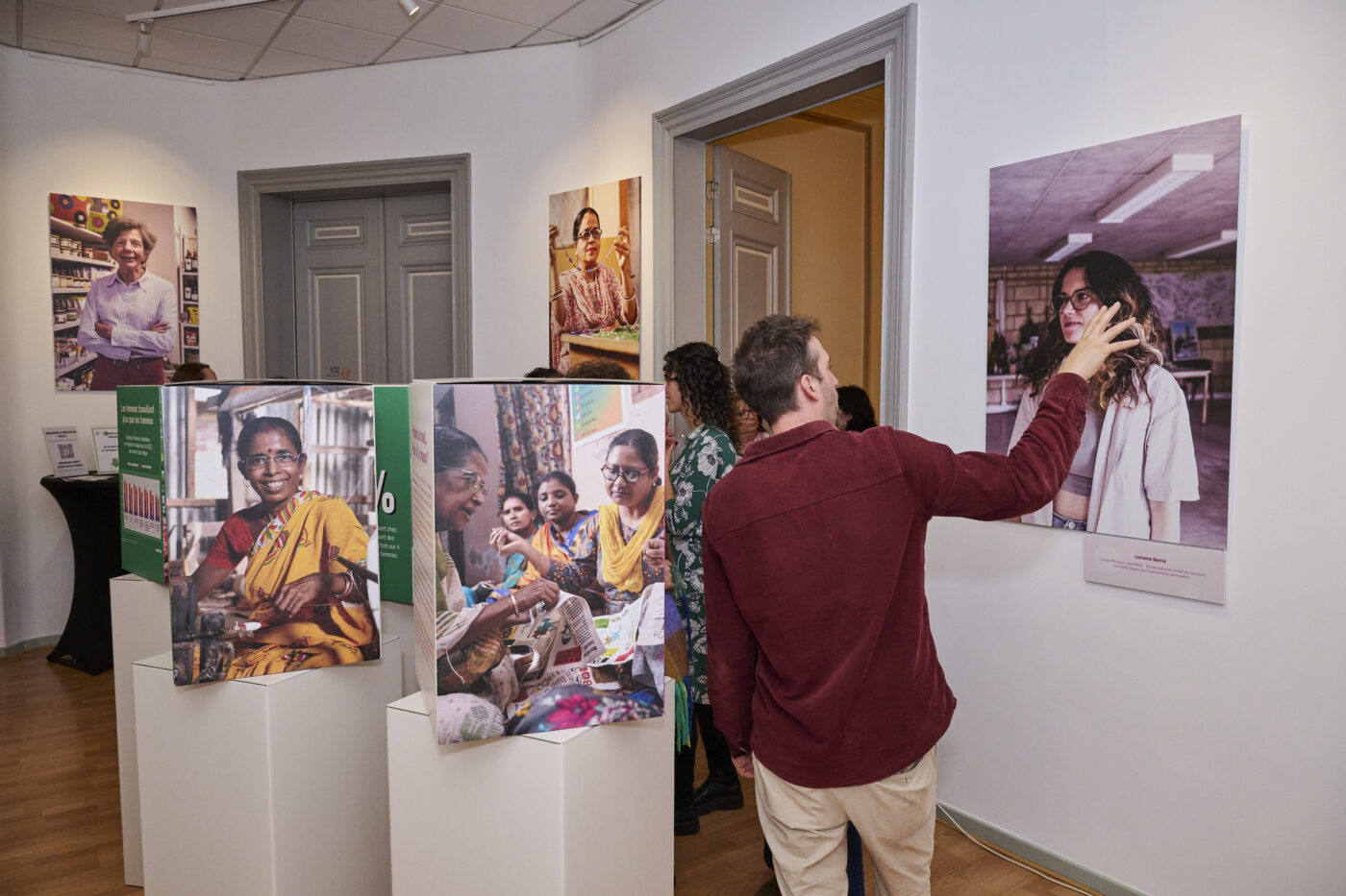 Exposition: Les femmes au coeur du commerce équitable | Oxfam-Magasins ...